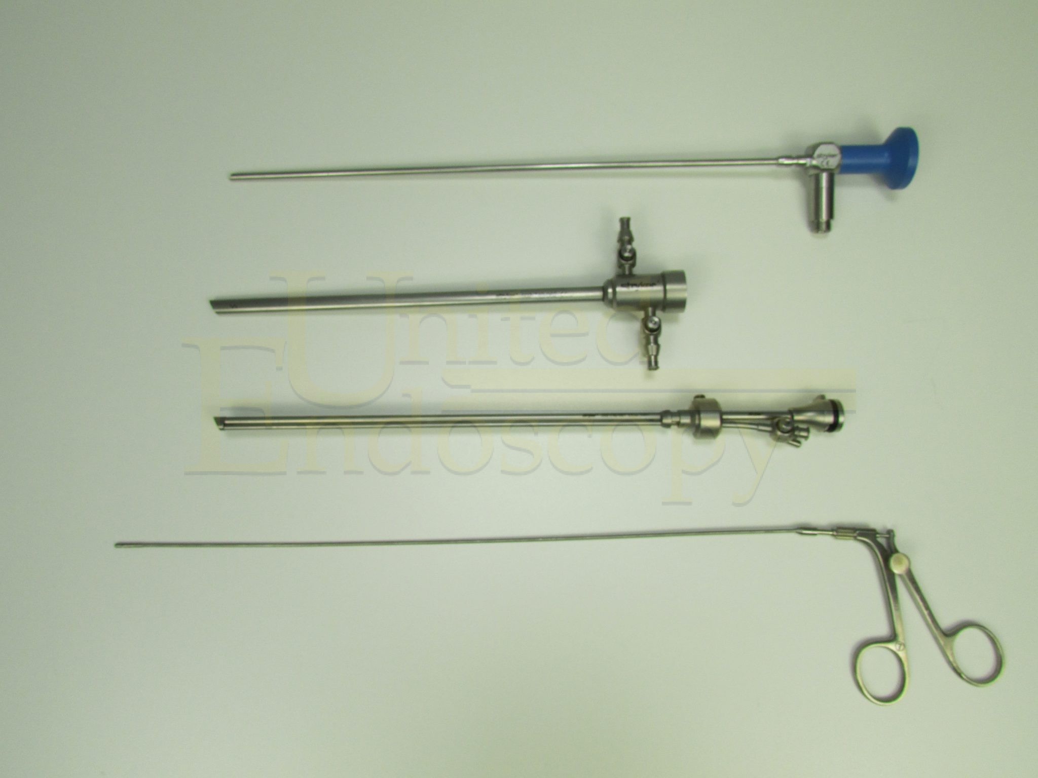 Stryker 4mm x 30° Hysteroscopy Set | United Endoscopy