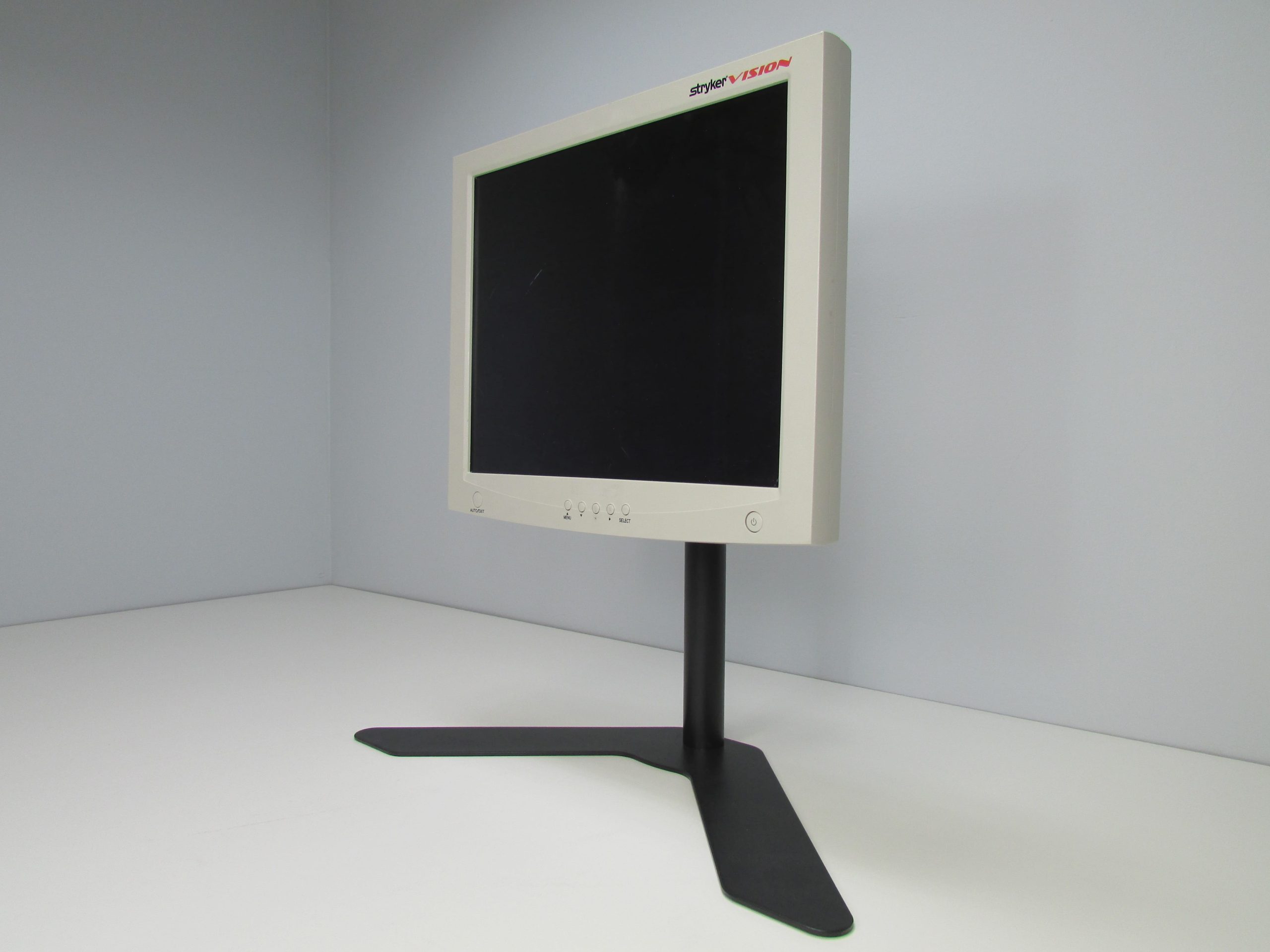 Stryker Vision 1 19" Flat Panel Monitor | United Endoscopy